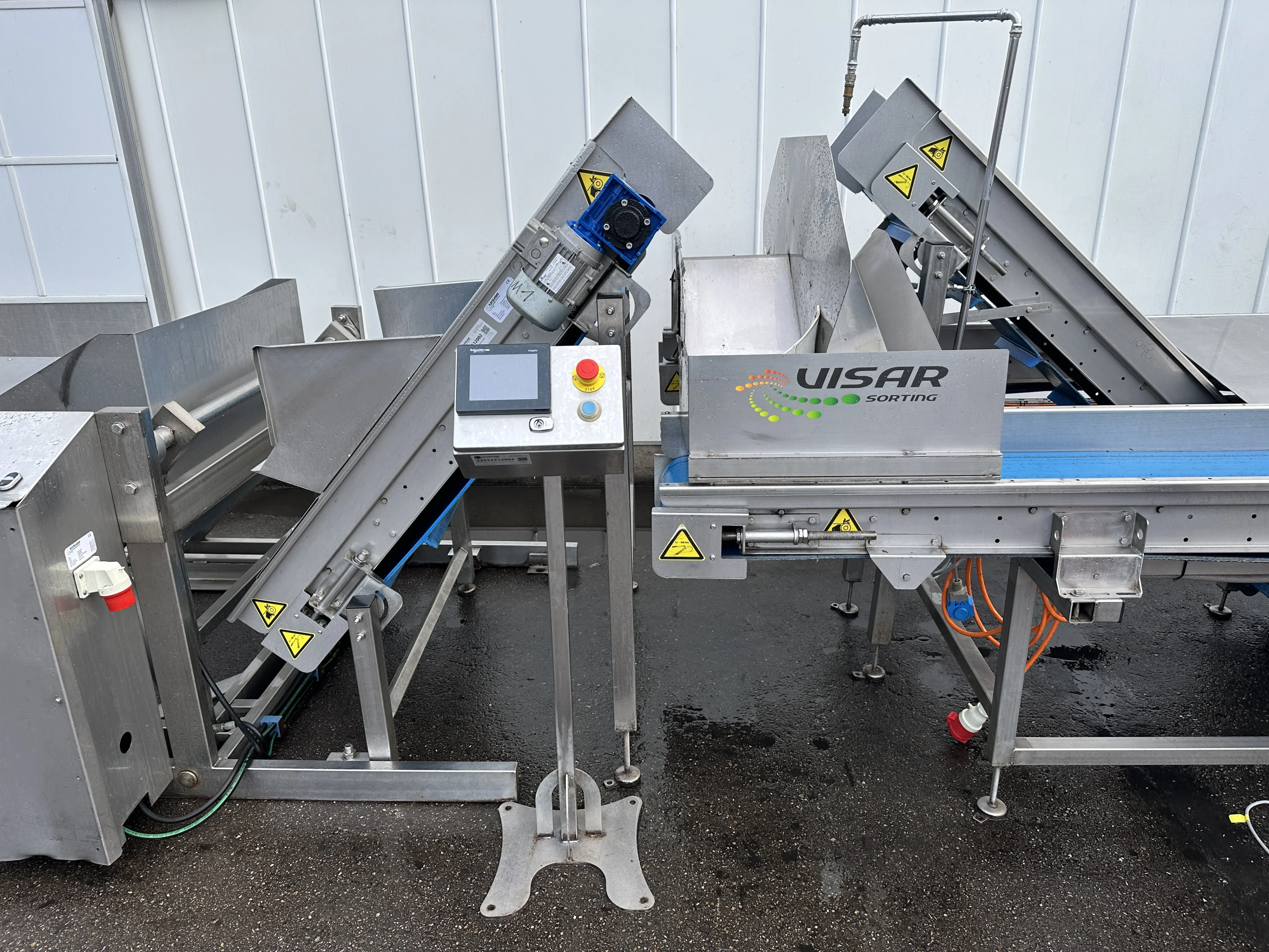 Visar stainless steel packing line with Netagco bin tipper and 16 ...