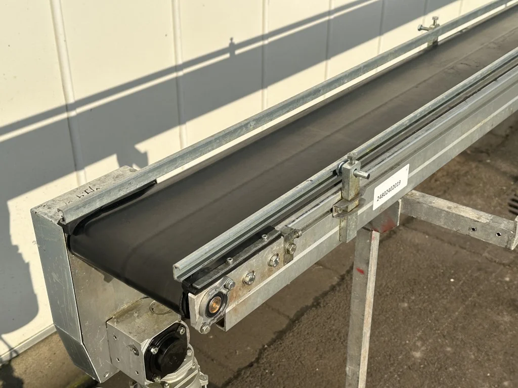 Viscon conveyor 365 x 19,5 cm • Duijndam Machines