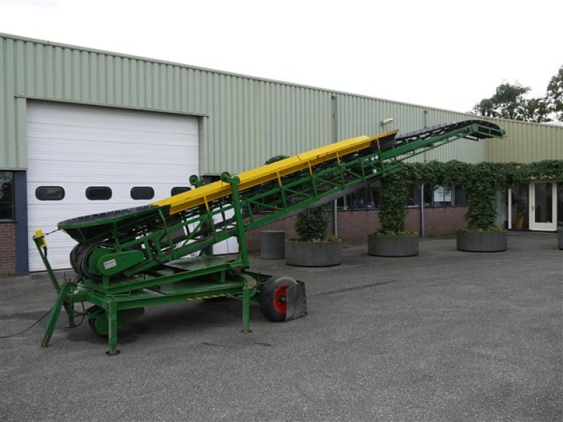 Visser hallenvuller boxenvuller • Duijndam Machines