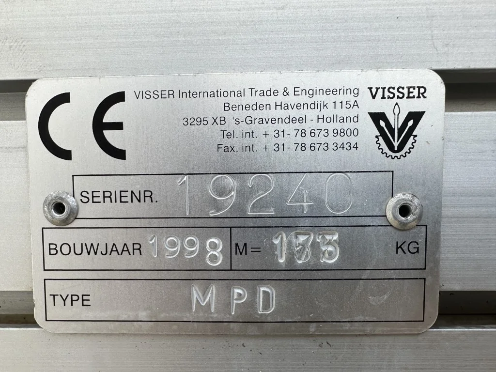 Visser MPD destacking machine for max 60 x 40 cm trays • Duijndam Machines