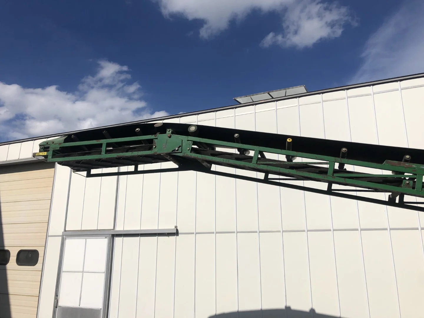 Visser store loader for potato and onions storage • Duijndam Machines