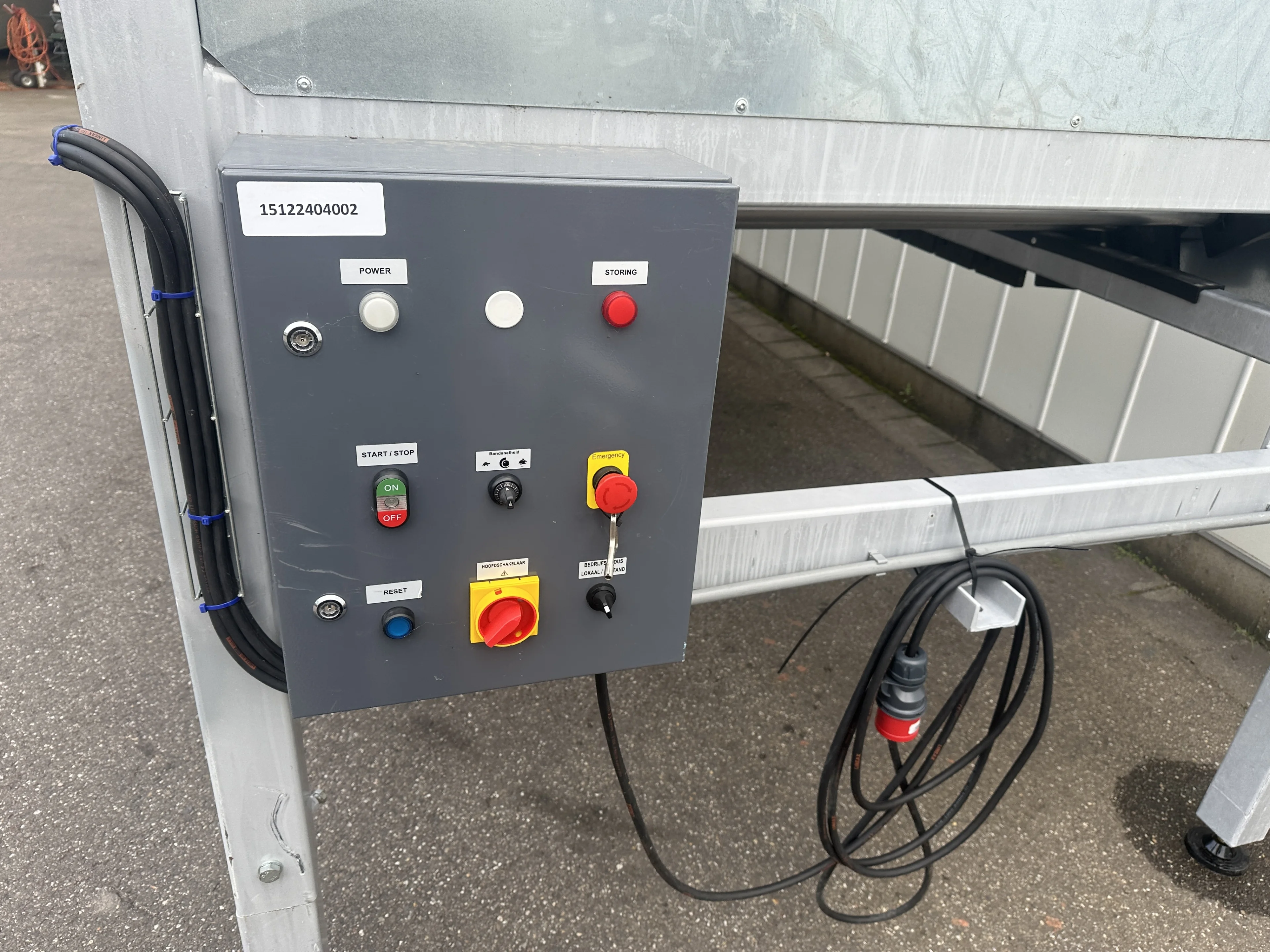 Vitech 180 cm roller sorting machine with 5 sizes • Duijndam Machines