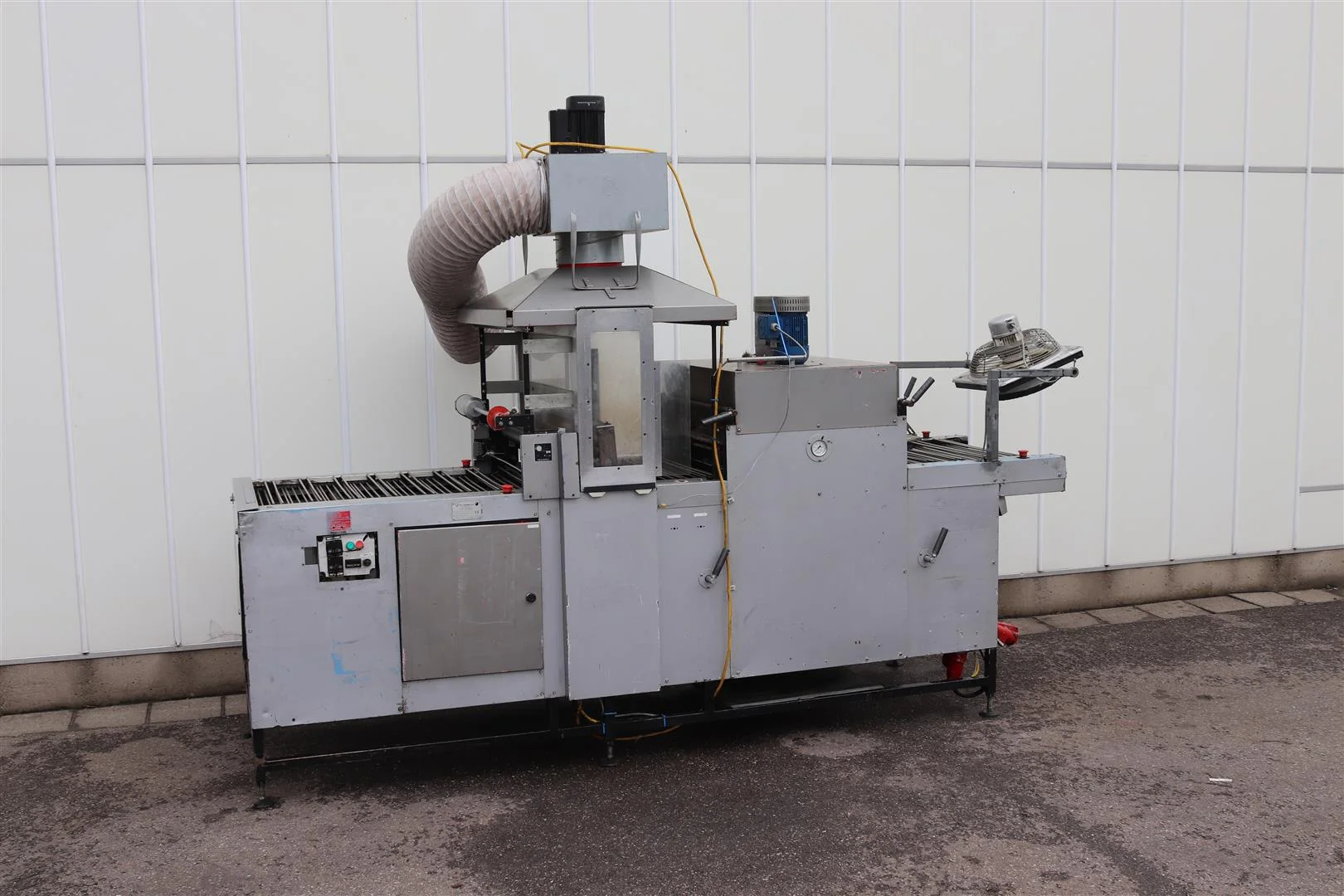 Vito cucumber sealer • Duijndam Machines