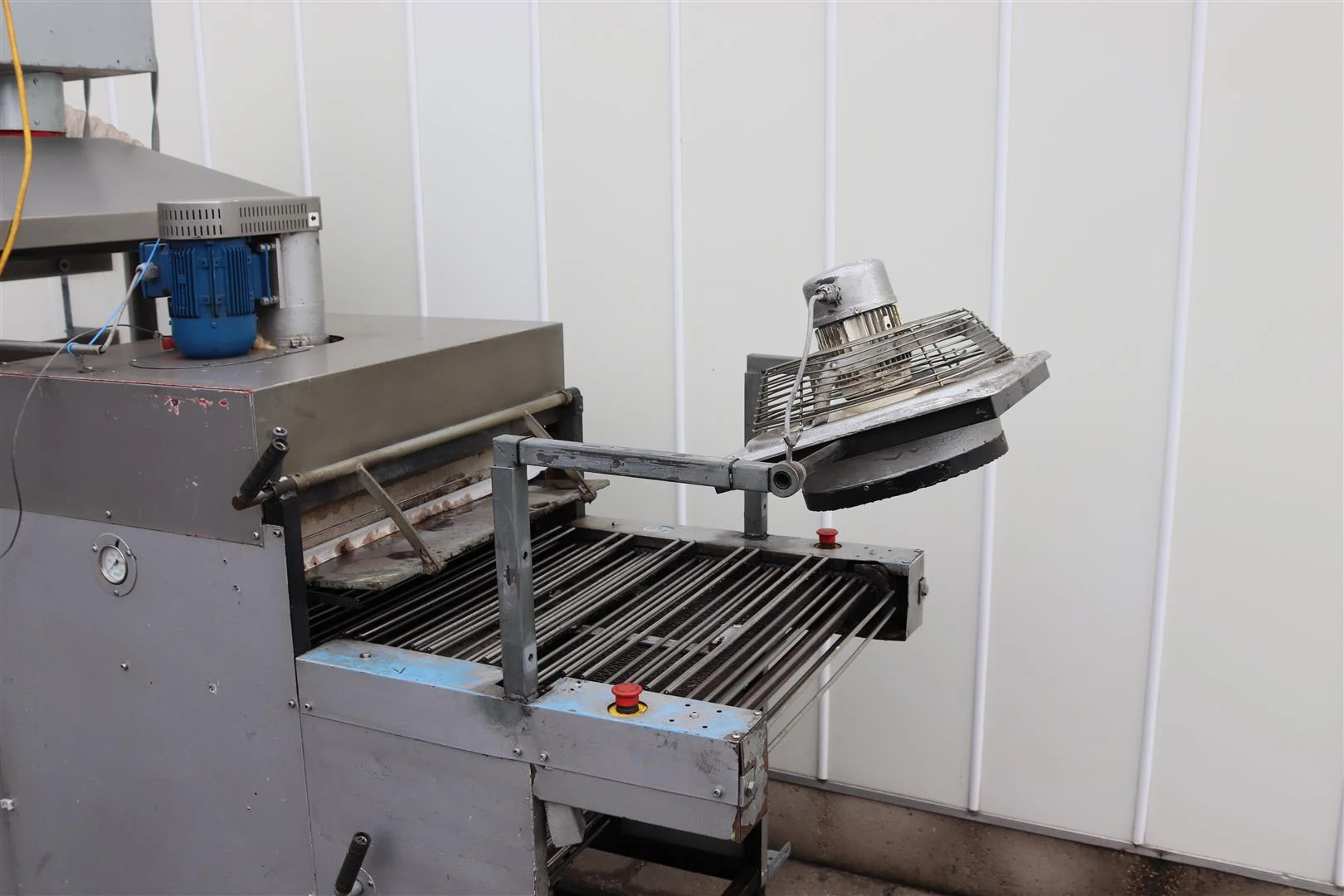 Vito cucumber sealer • Duijndam Machines