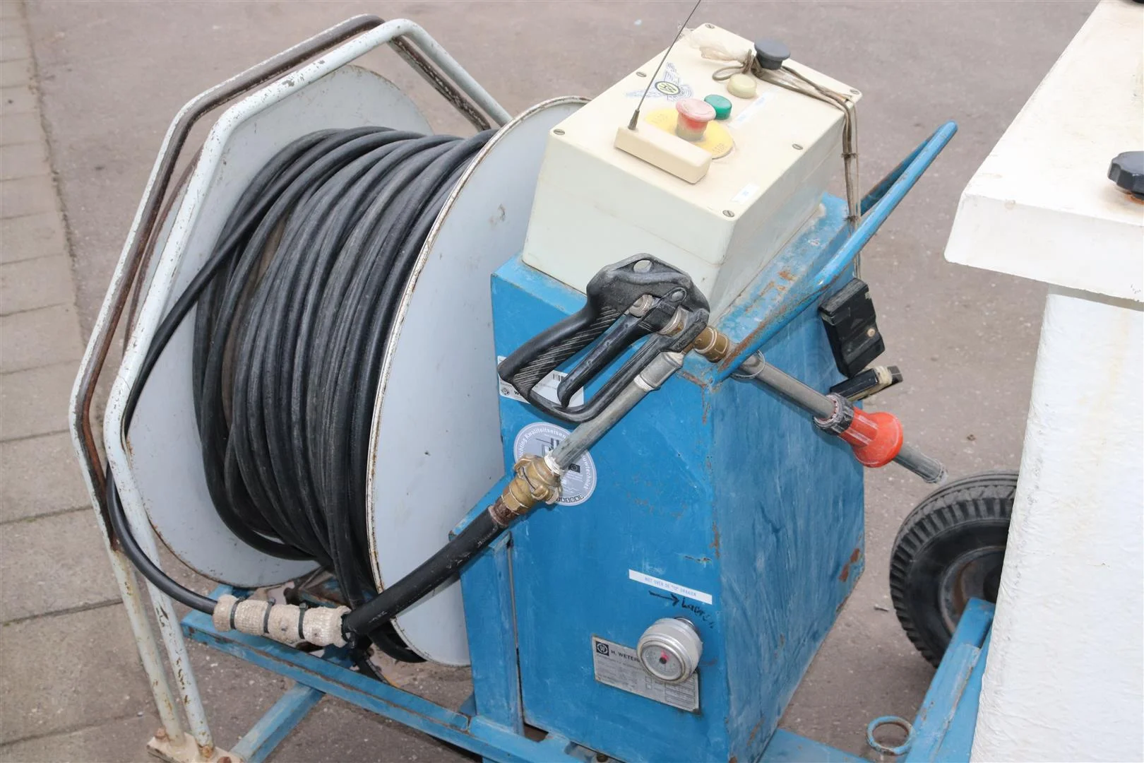 Weterings 600l tr. spuitwagen met elektrische slangenhaspel • Duijndam ...