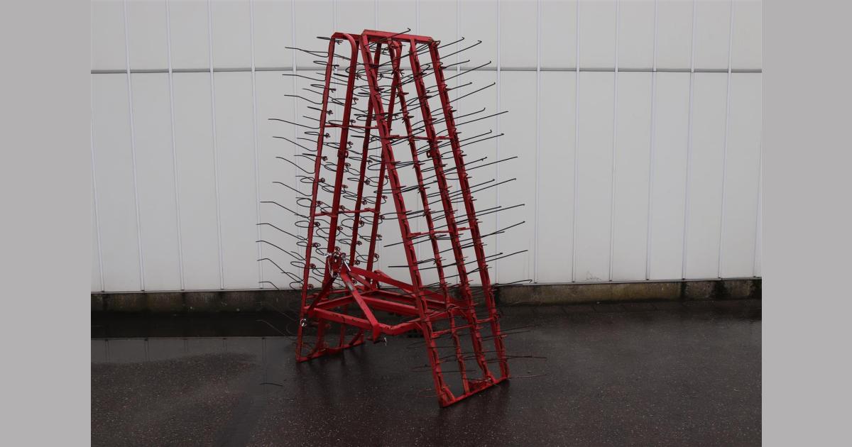 Lely tine weeder 450 cm. • Duijndam Machines