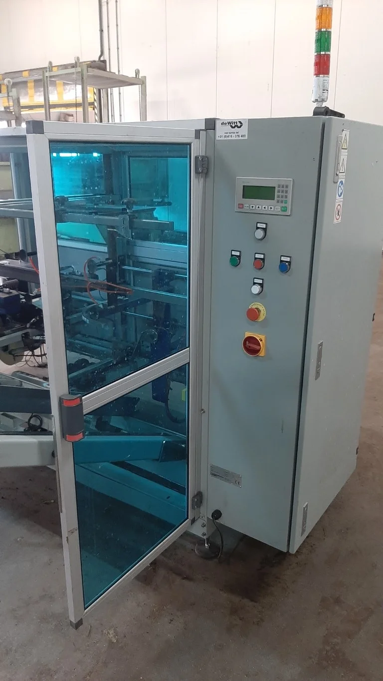 De Witt / Youngsunpack CF-20TX XL box folding machine • Duijndam Machines