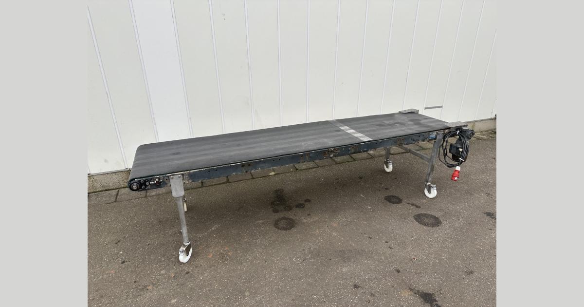 ZTI mechatronics conveyor stainless steel 310 x 70 cm • Duijndam Machines